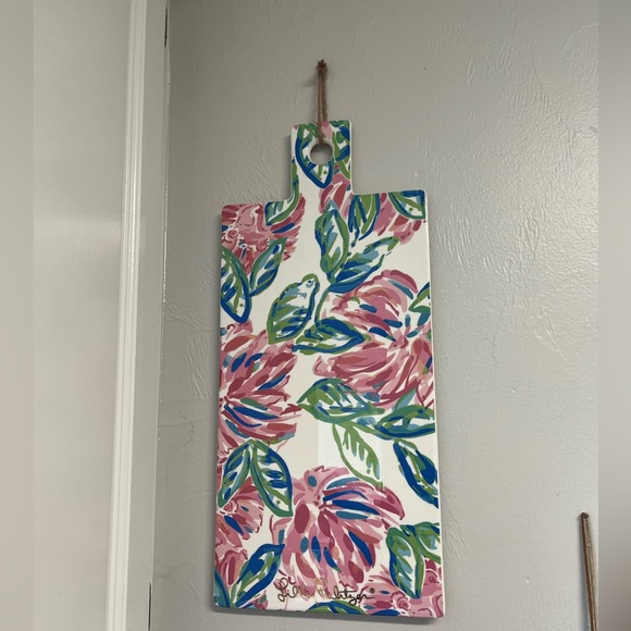Lilly Pulitzer | Kitchen | Floral Lilly Pulitzer Charcuterie Board ...